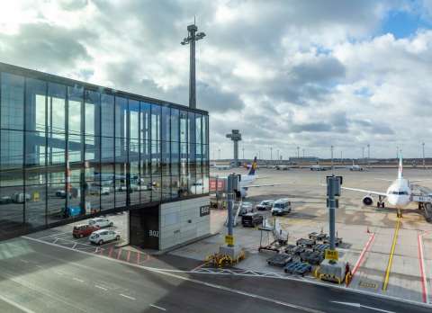 Flight paths and flight procedures | DFS Deutsche Flugsicherung GmbH